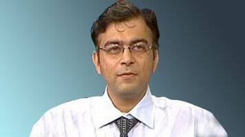 IT to see better demand in FY15; like TCS over Infy: Nomura