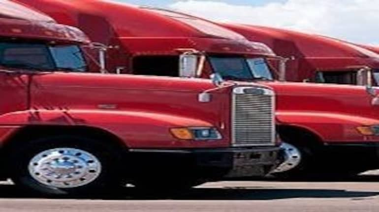 Daimler to invest Rs 425cr for bus manufacturing unit- Moneycontrol.com