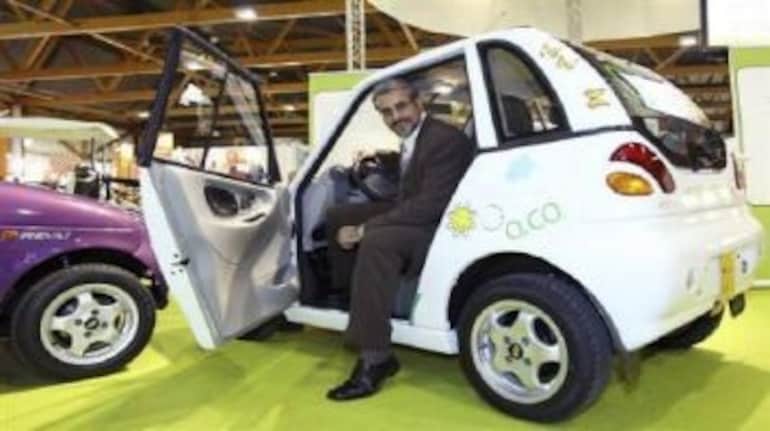 Mahindra Reva unveils 'Mahindra e2o'- Moneycontrol.com