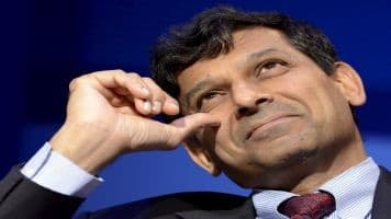Rajan favours removing RBI Guv veto power on deciding rates ...