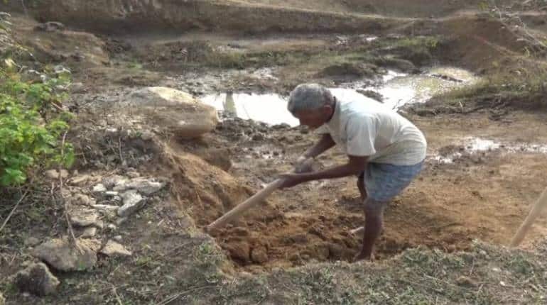 Laungi Bhuiyan: पढ़िए, Canal Man के नाम से मशहूर लौंगी भुइयां के संघर्ष ...