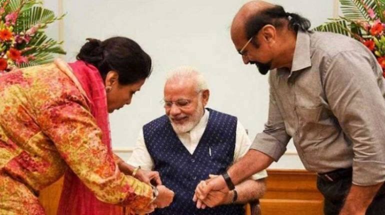 PM मोदी की पाकिस्तानी बहन ने भेजी राखी, 2024 के लोकसभा चुनाव के लिए दी ...