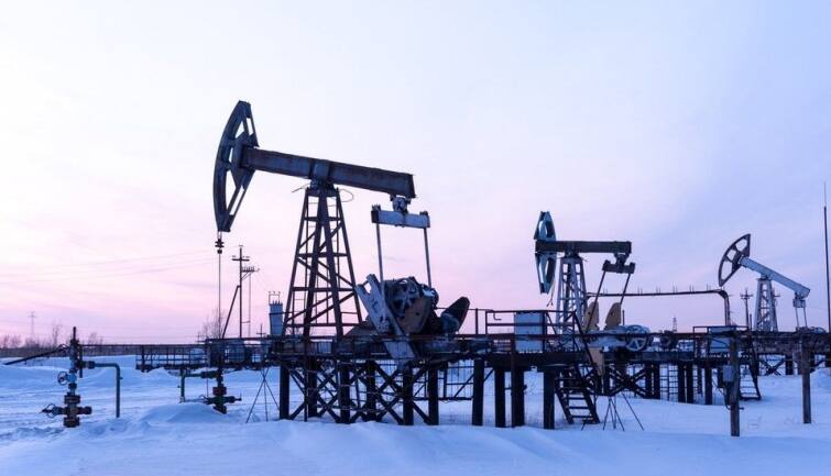 Russian crude oil : रूस ने पाकिस्तान को क्रूड ऑयल पर 30-40% डिस्काउंट ...