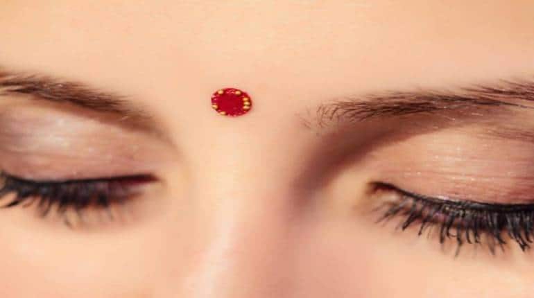 Business Idea: कम समय में करना है लाखों की कमाई तो शुरू करें बिंदी का ...