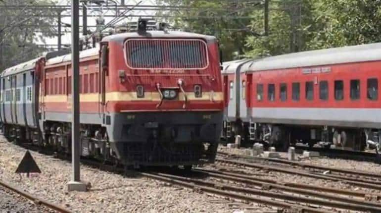 Indian Railways: 56 साल तक बिना टॉयलेट के दौड़ रही थी ट्रेन, फिर एक लेटर से हुआ बड़ा बदलाव ...