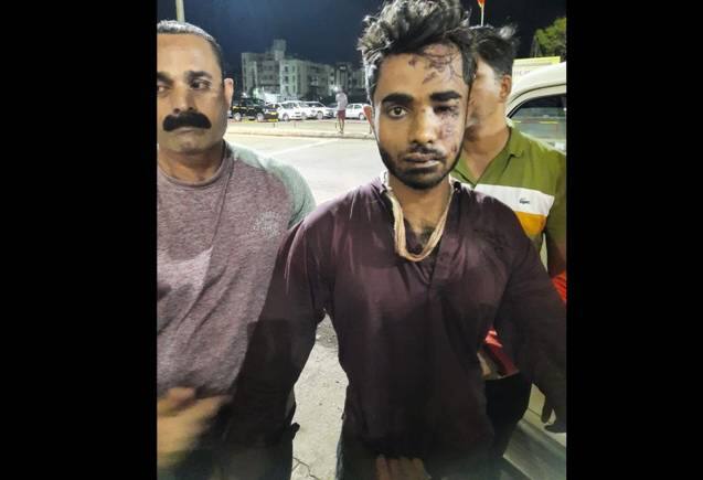 Kerala Train Fire Case: महाराष्ट्र के रत्नागिरी से आरोपी शाहरुख सैफी ... Kerala Train Fire Case: महाराष्ट्र के रत्नागिरी से आरोपी शाहरुख सैफी ...