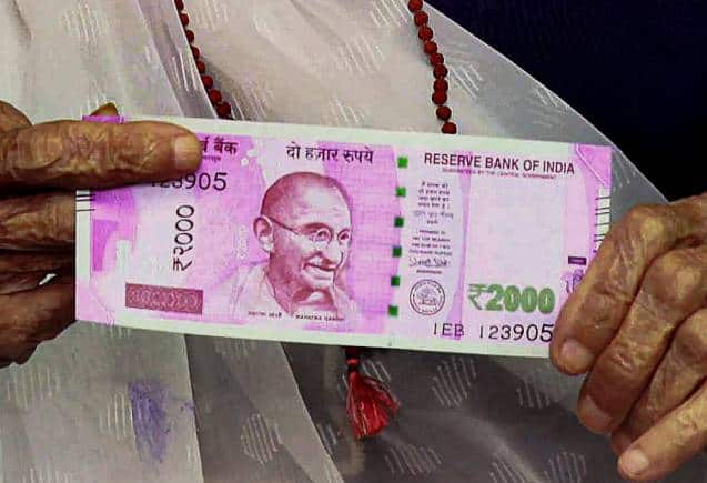 2000 Notes: कैसे और कहां बदलें 2000 रुपए के नोट? आपके मन में उठ रहे ऐसे ...