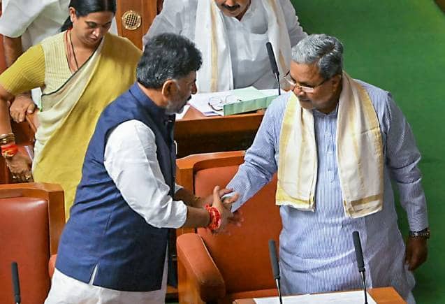 कर्नाटक में मंत्रियों को बांटे गए विभाग Cm सिद्धारमैया के पास वित्त