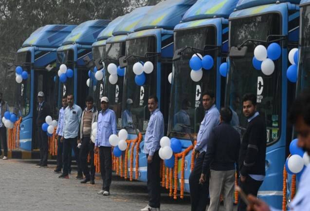 Mohalla Bus: दिल्ली में बस का सफर होगा और सुहाना, अब आपके घर तक ...