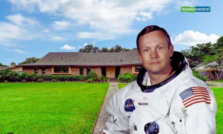 Neil Armstrong Home: NASA स्पेस सेंटर के पास स्थित नील आर्मस्ट्रांग के ...