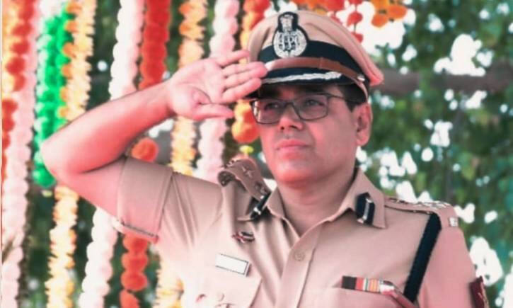 IPS Manoj Sharma Promoted: 12th Fail के असली हीरो IPS मनोज शर्मा का हुआ ...