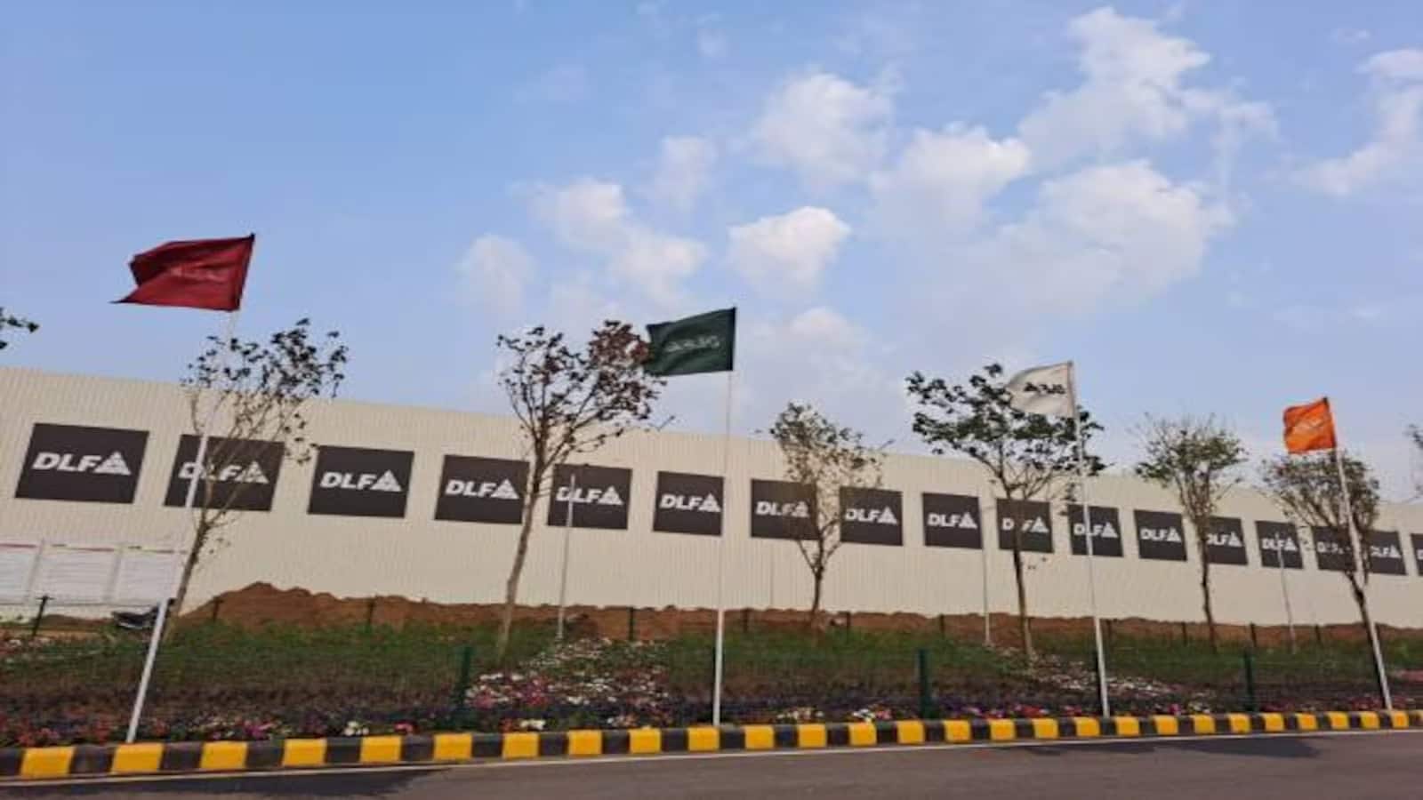 DLF का लग्जरी रेजिडेंशियल प्रोजेक्ट 'DLF Parivana West' सिर्फ तीन दिन में बिका, जानिए इसकी खास ...