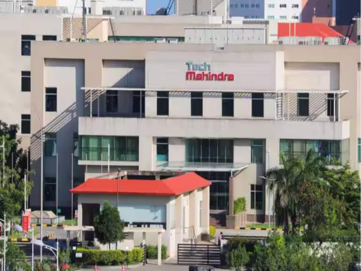 Tech Mahindra Shares: कमजोर मार्केट में भी शेयरों ने पकड़ी स्पीड ...