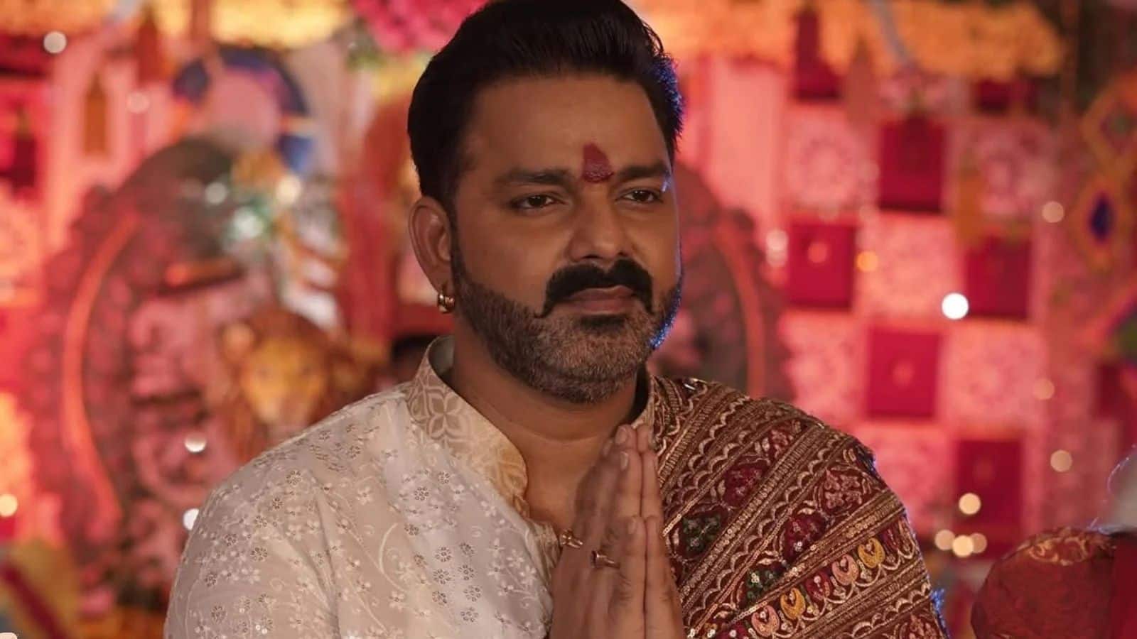 Pawan Singh : भोजपुरी स्टार पवन सिंह पर दर्ज हुआ FIR, वाराणसी के होटल ...