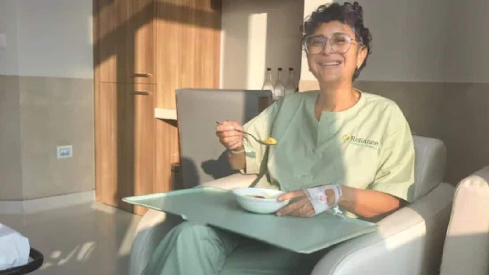 Kiran Rao: किरण राव स्वस्थ होकर घर लौटीं, हॉस्पिटल फोटोज और वीडियोज से ...
