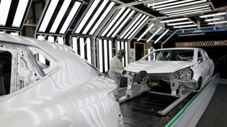 Coronavirus pandemic | Car, bike factories in Pune shut till March 31 ...