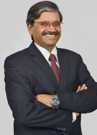 Why it's important to strap yourself before turning on the ignition key