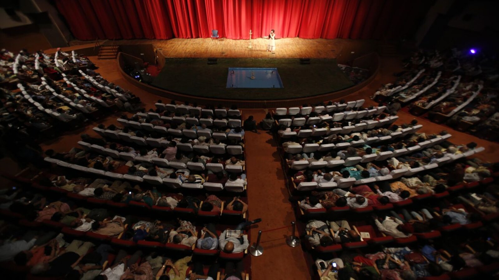 Full Theatre