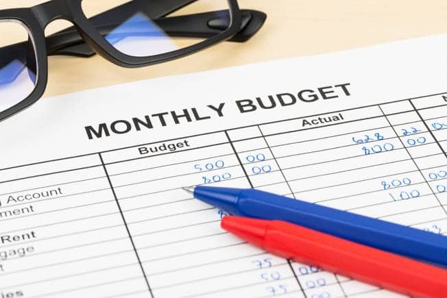 4 Reasons Why You Need To Budget Monthly