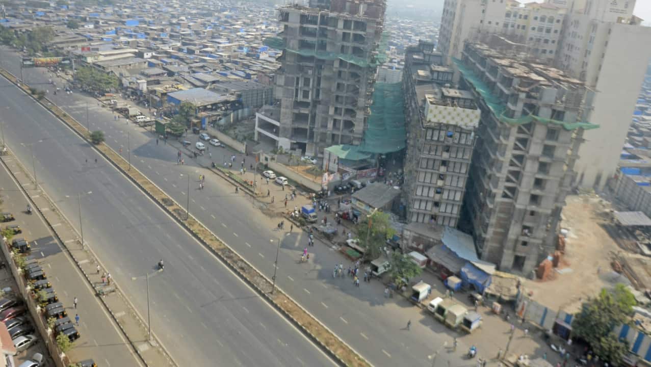 Maharashtra Bandh brings Mumbai to a halt: Here are the latest pictures ...