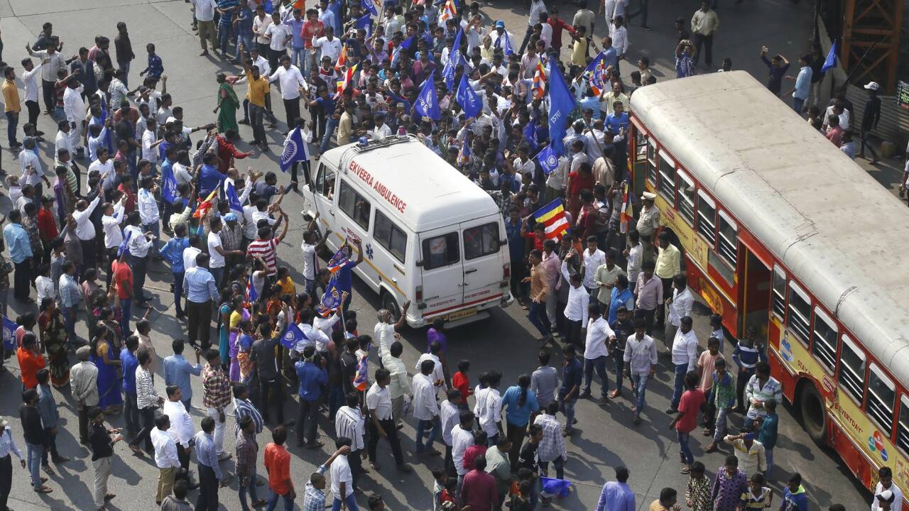 Maharashtra Bandh brings Mumbai to a halt: Here are the latest pictures ...