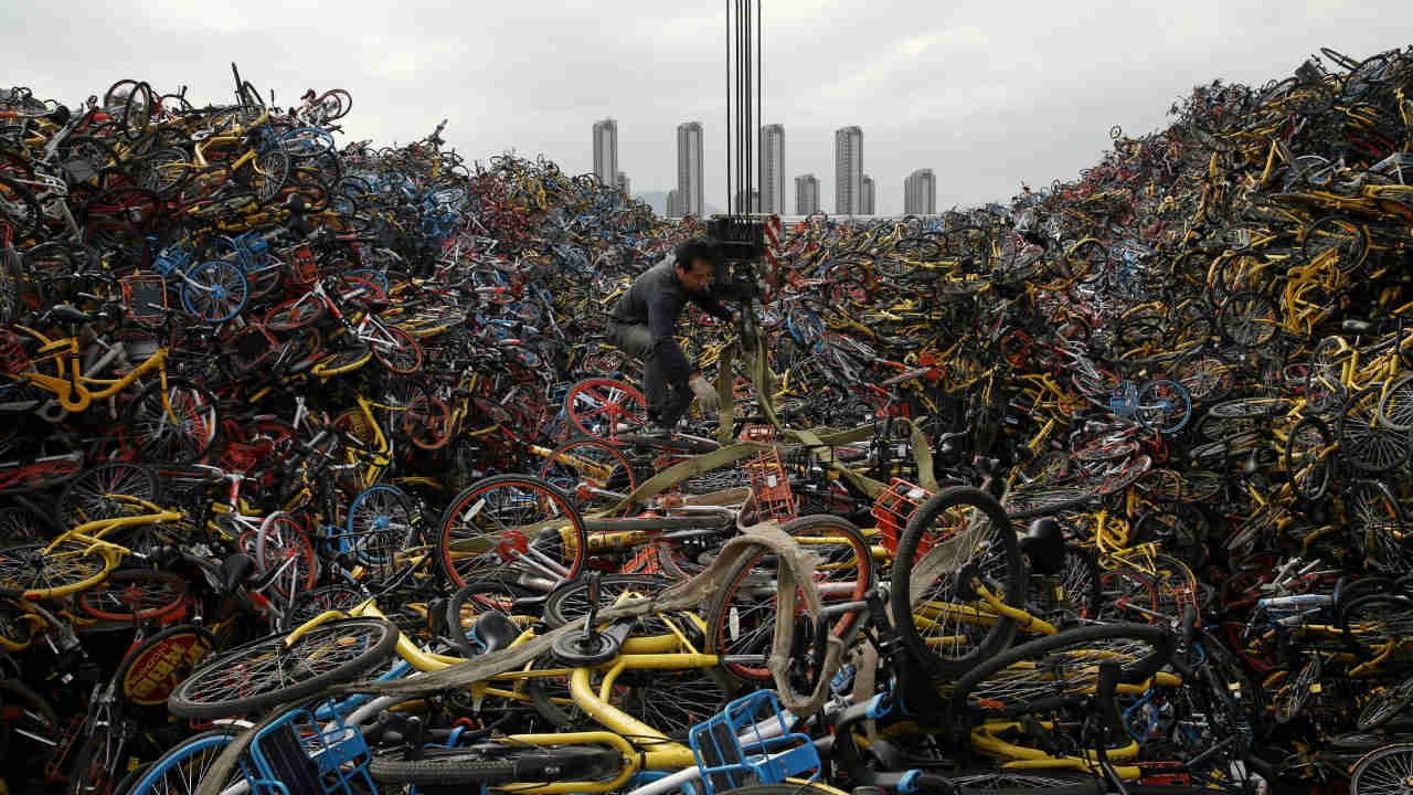 This green initiative is creating massive bicycle graveyards in China ...