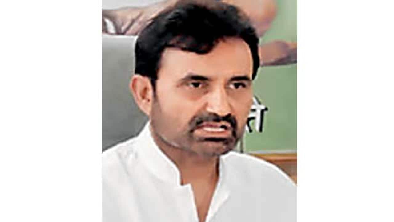 Gujarat Cong chief Gohil resigns after party's defeat in bypolls to 2 ...
