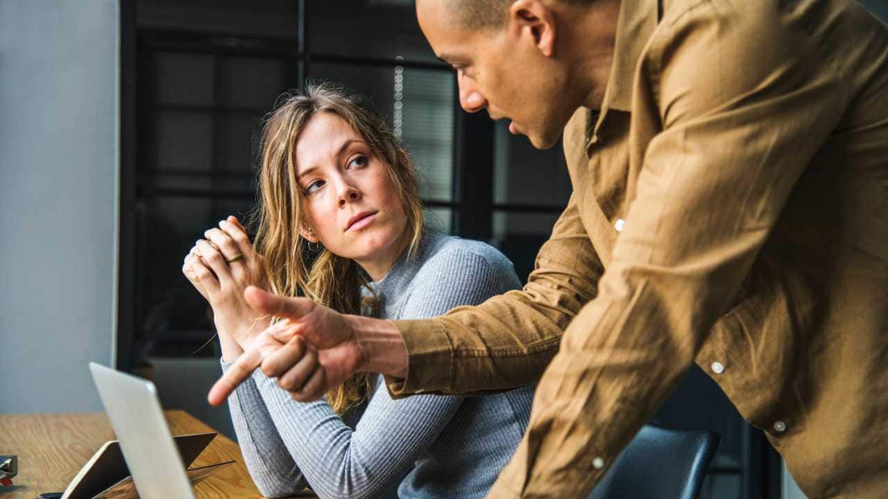 10 workplace issues that worry employees the most