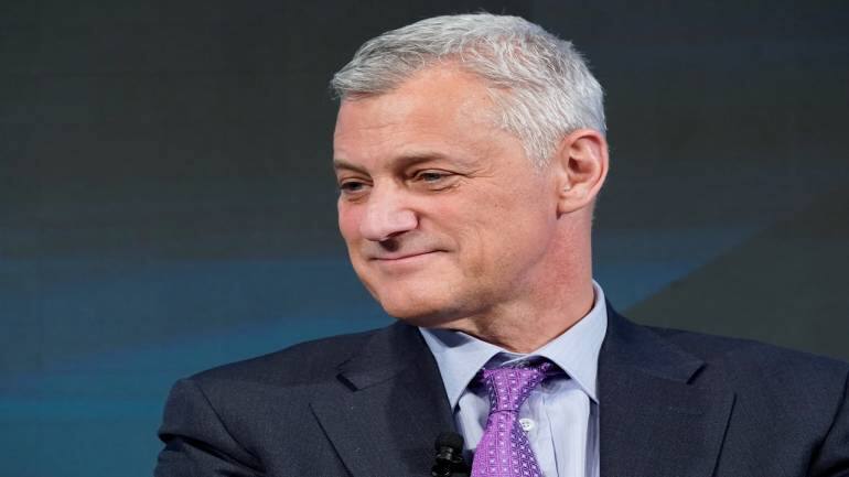 Standard Chartered CEO sees shallow and short recession by early 2023