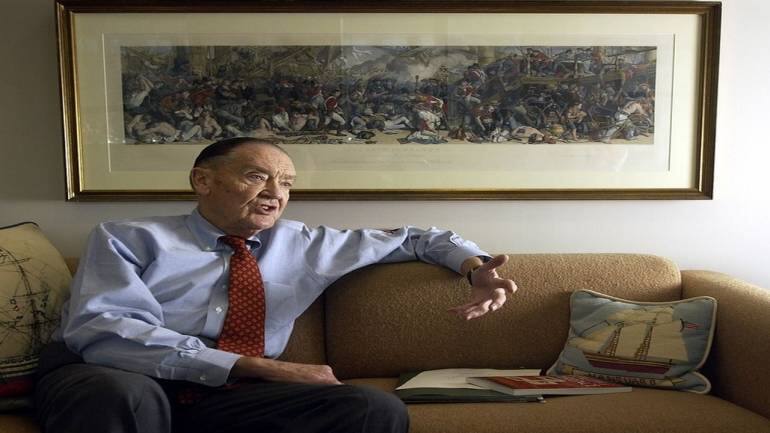 Investing legend John Bogle, who disrupted mutual fund industry with ...