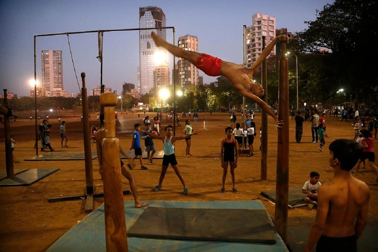 First international mallakhamb tournament was held in Mumbai and the ...