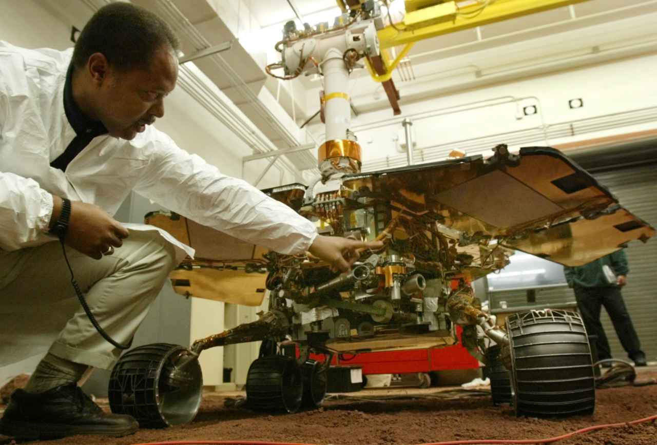 NASA announces the end of Opportunity: A glimpse of Mars rover that ...