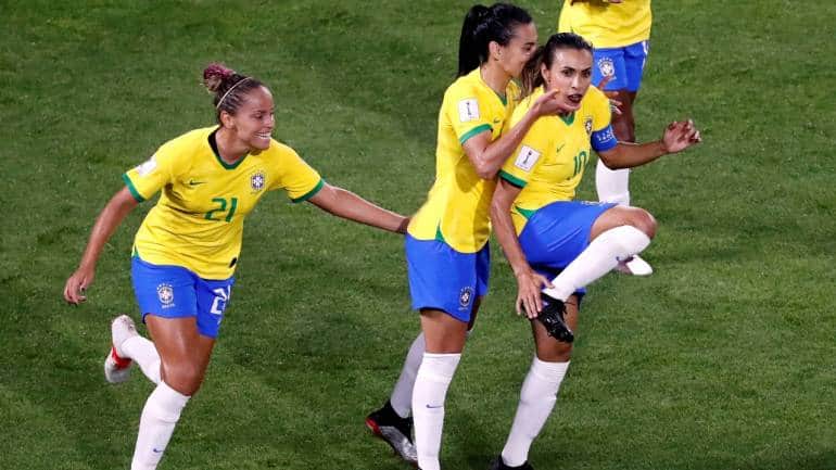 Marta passes Miroslav Klose to become all-time leading World Cup scorer