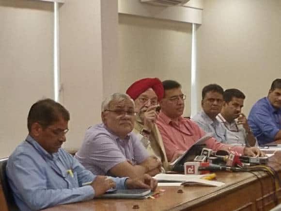 Housing and Urban Affairs minister Hardeep Puri welcomes SC's judgment ...
