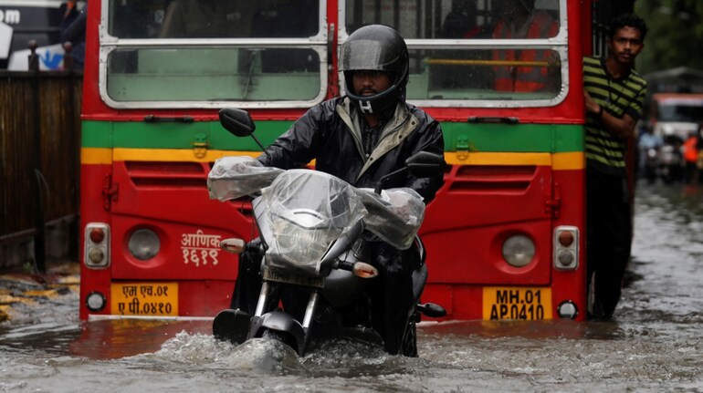 Red alert in Mumbai: IMD issues warning for extremely heavy rains amid ...