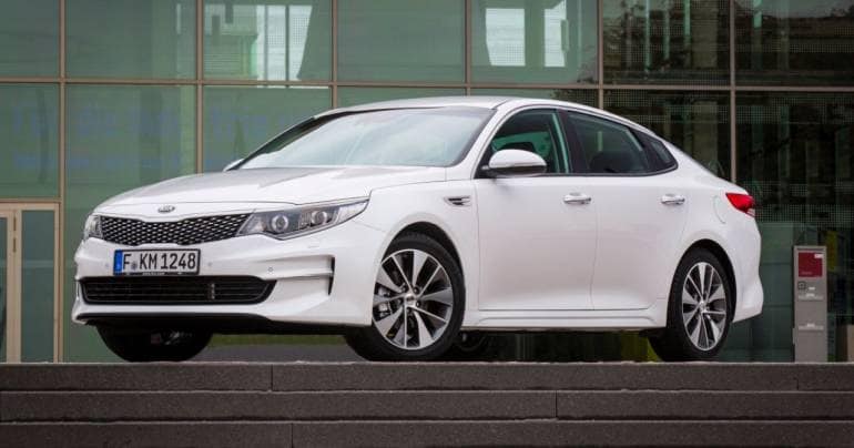 Kia Optima sedan teased; international launch expected by 2021