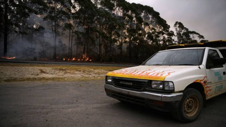 New bushfire flares in southeast Australia as damage assessment begins