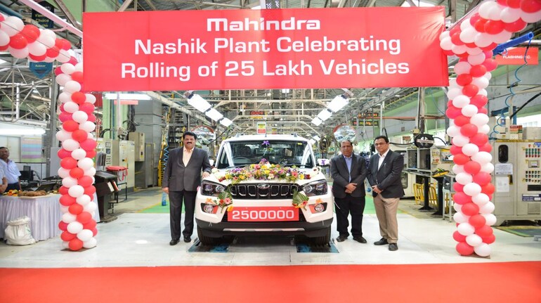Mahindra rolls out its 25th lakh vehicle from Nashik facility