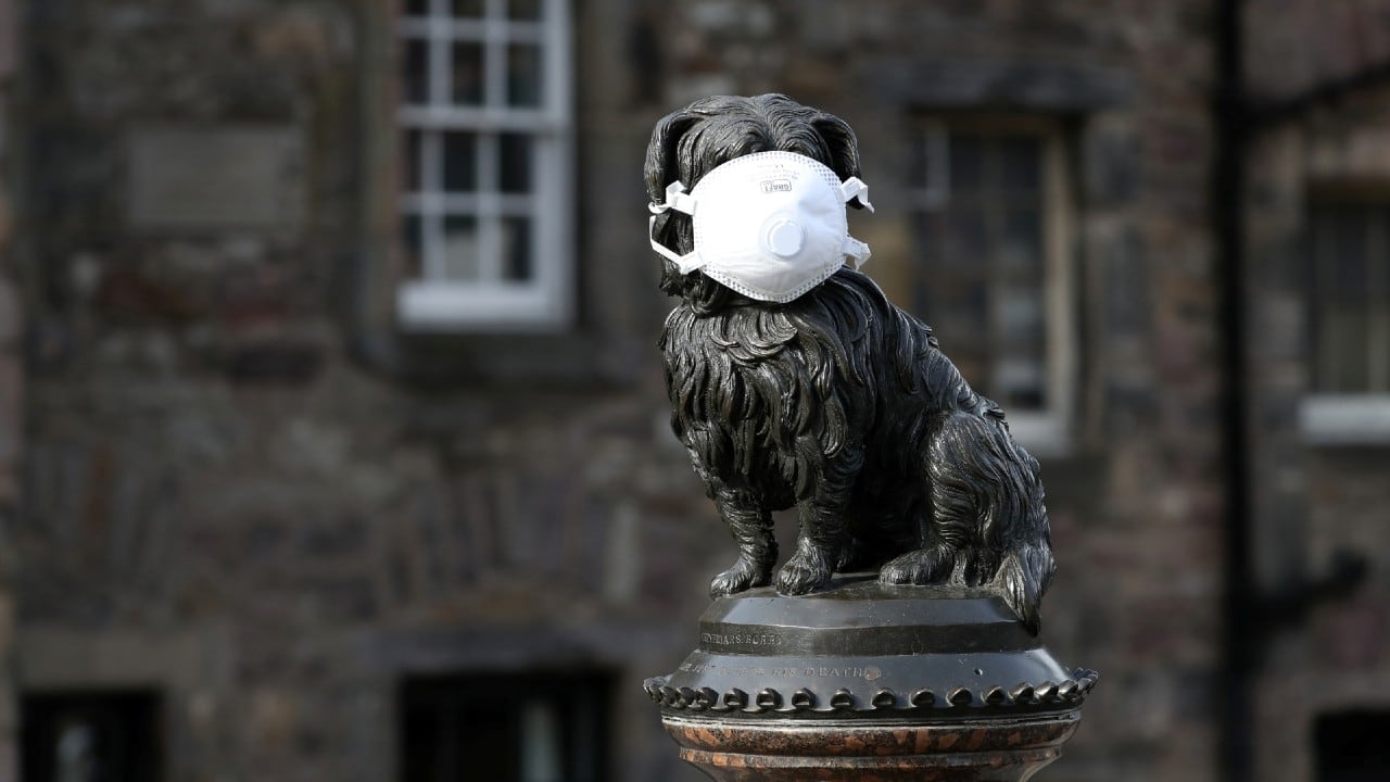 In pics | Masks on statues spread awareness in coronavirus outbreak ...