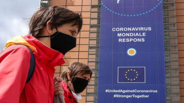 Europe has half of world's 4 million new virus cases but sees hope