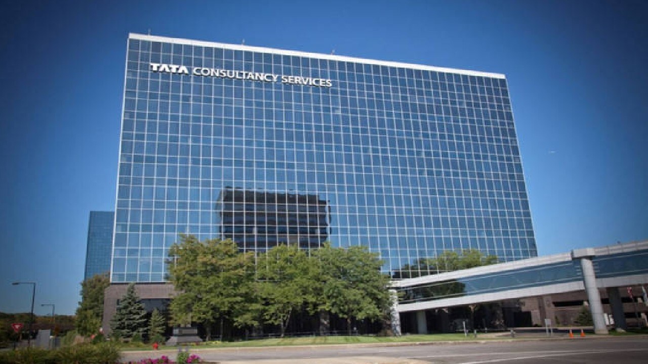 TCS Q4 Results 2025 LIVE: Early signs of recovery haven't sustained due ...