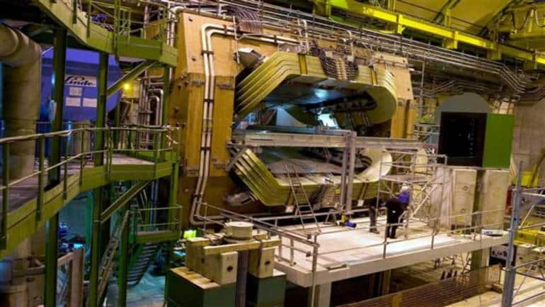 Tetraquark particle discovered by CERN scientists may offer insights ...