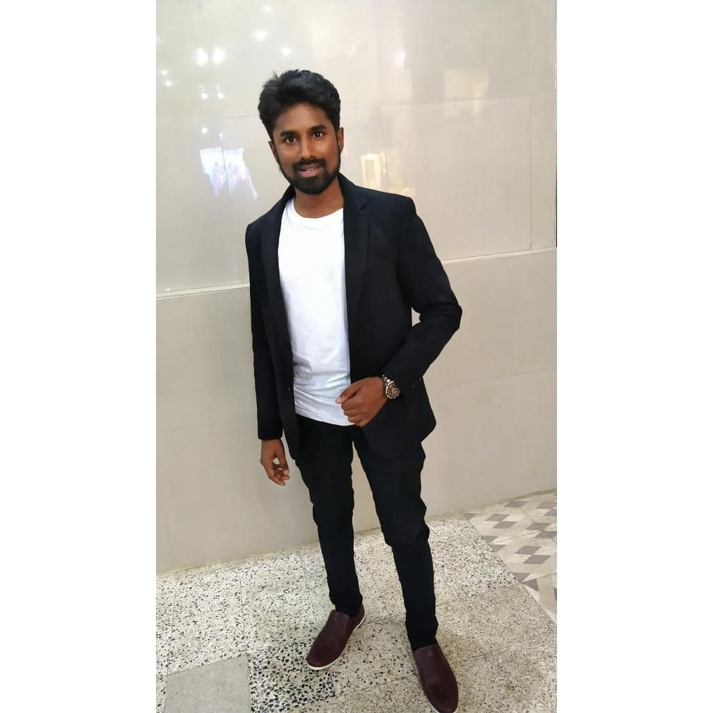 Lights, video call, screenshot — how photographers are adapting to the ...