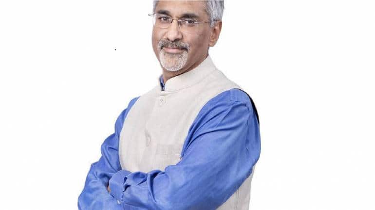 As Rajiv Lall exits IDFC First Bank, challenges for leadership remain