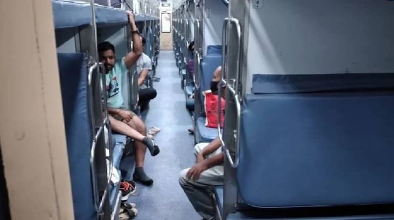 FSSAI issues notice to IRCTC over viral video of utensils washed in ...