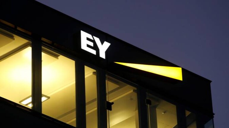 Former RBI deputy governor Vishwanathan joins EY India as advisor