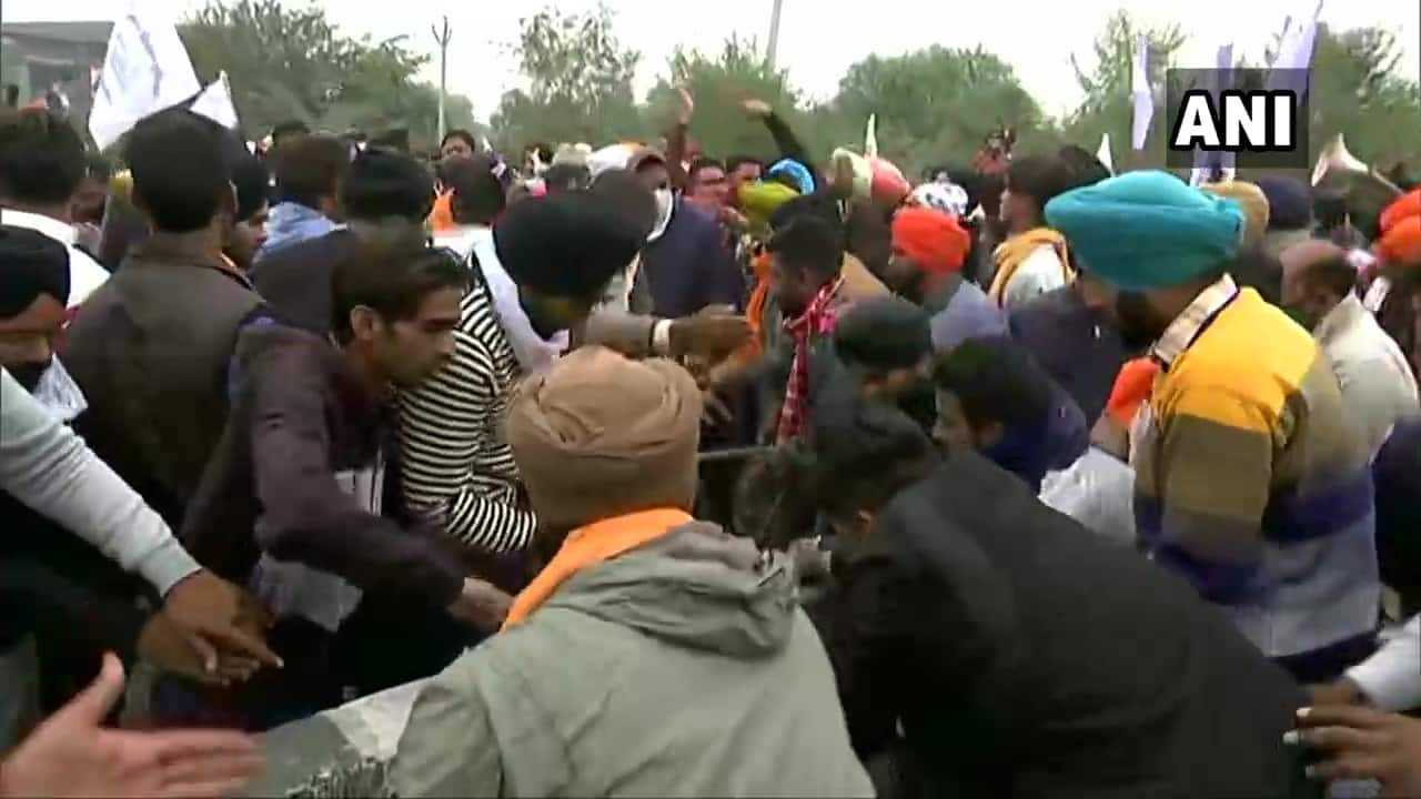 'Dilli Chalo' protest: Farmers from Punjab, Haryana gather to march to ...