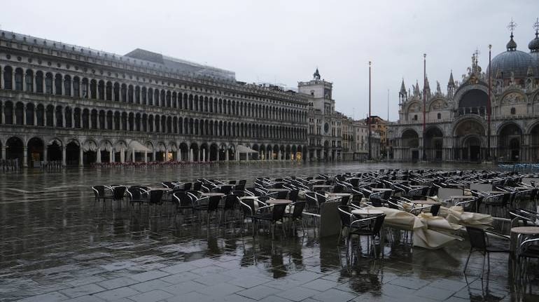 What did Europe smell like centuries ago? Historians set out to re ...
