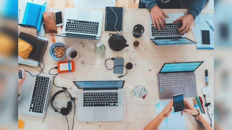 If you are in B2B, learn to embrace the social space quickly ...