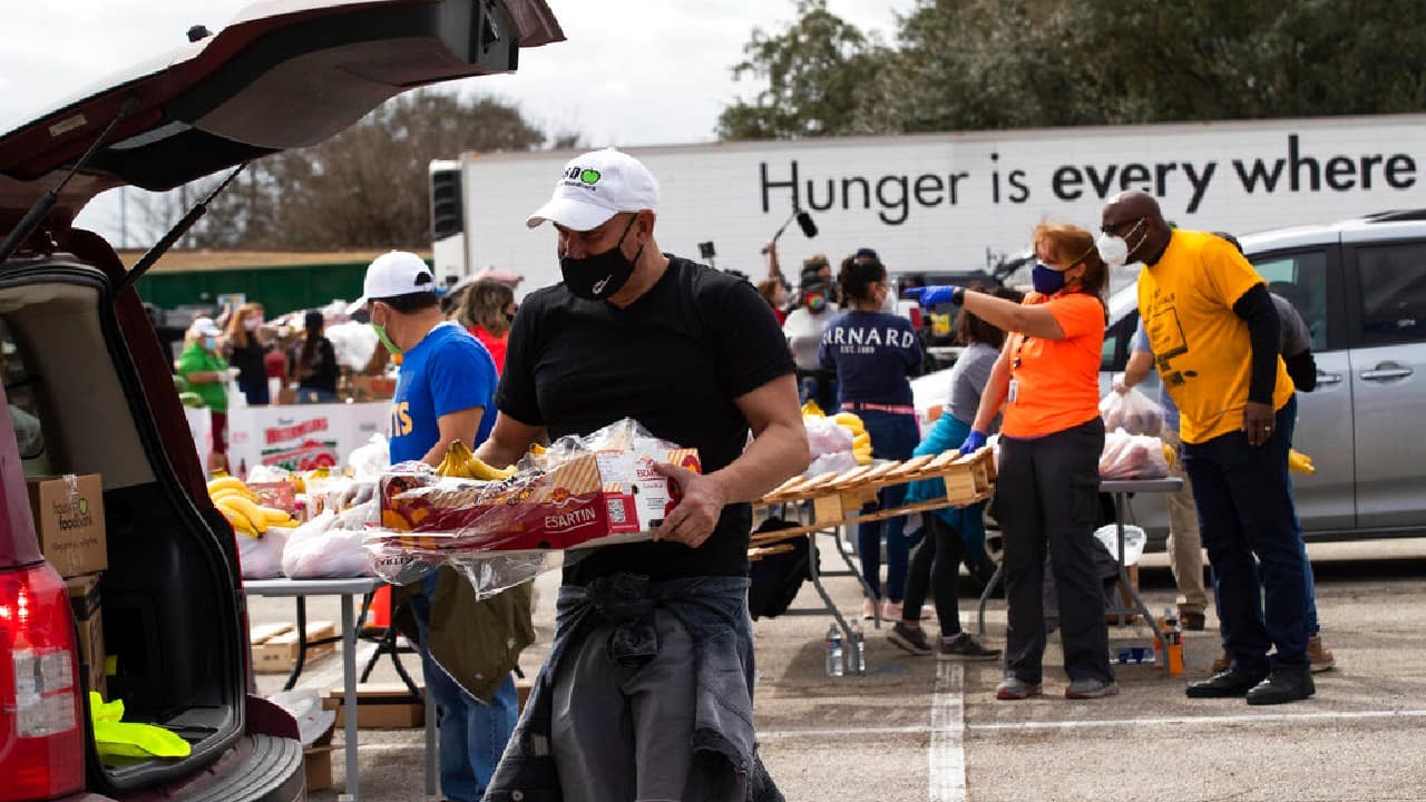 How a winter storm pushed Texas into crisis | Moneycontrol News